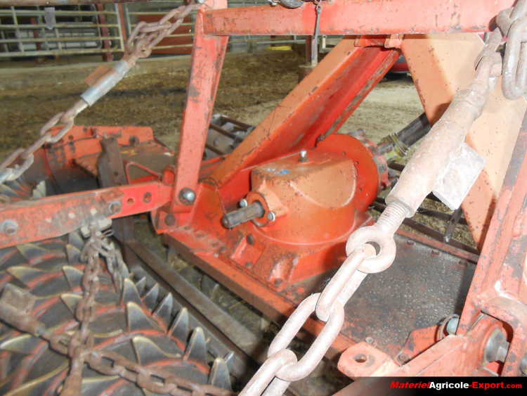 Kuhn Hr 301 + semoir Sulky, combiné de semis d'occasion, 3m, Vendée.