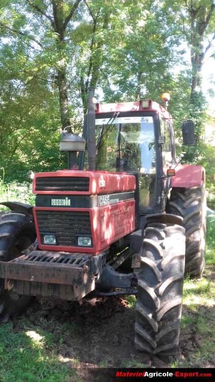 CASE IH 1255 XL, tracteur agricole d’occasion à vendre, Poitou Charentes.